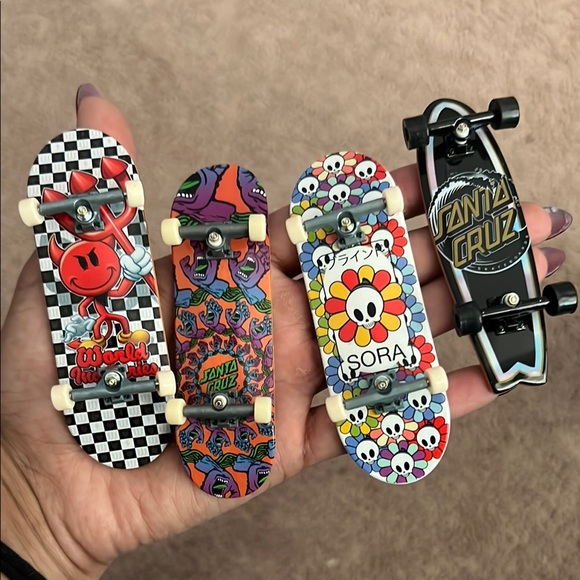 Santa Cruz Skateboards | Toys | Tech Deck Skateboards Fingerboard Set ...